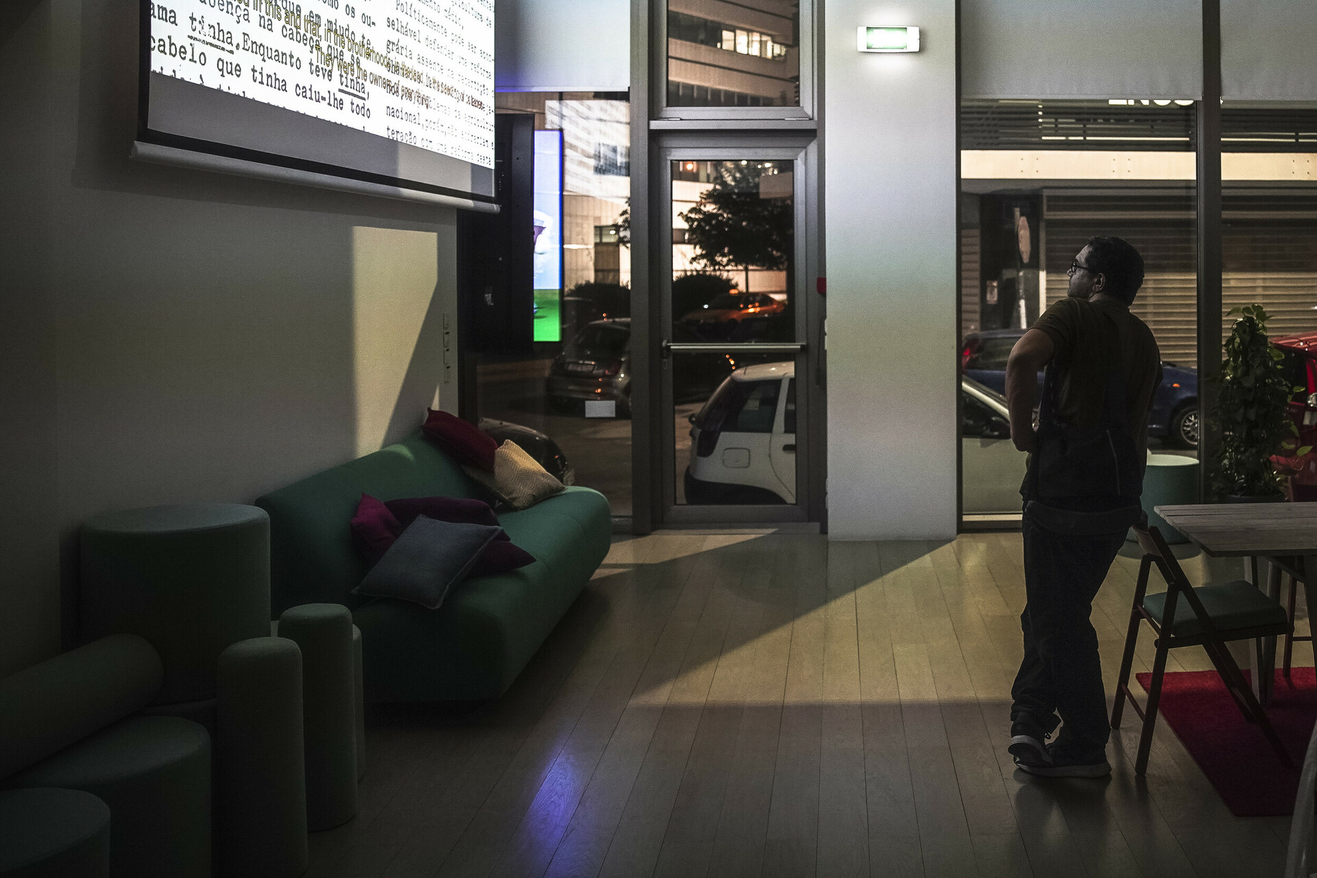 Οι καλλιτέχνες του Onassis AiR παρουσιάζουν την έρευνά τους στο πρώτο Open Day | LiFO